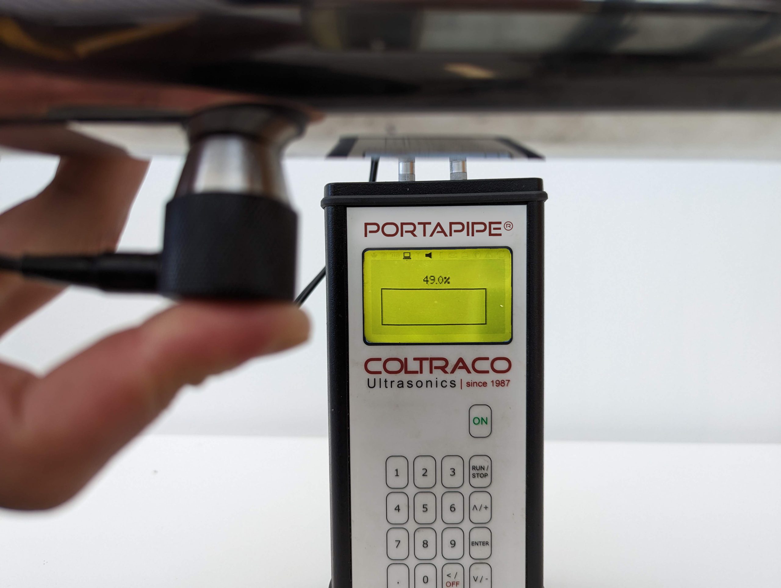 Ultrasonic Liquid Level Indicator for Pipes